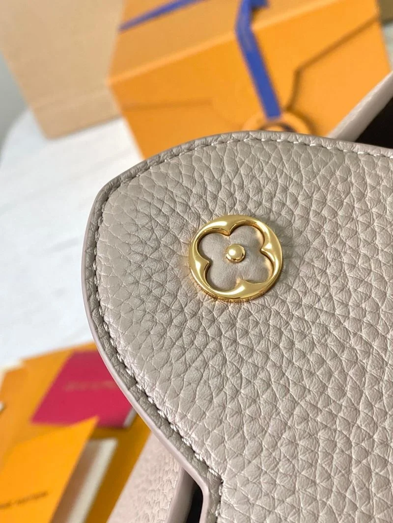Cut-rate Louis Vuitton Capucines BB Bags