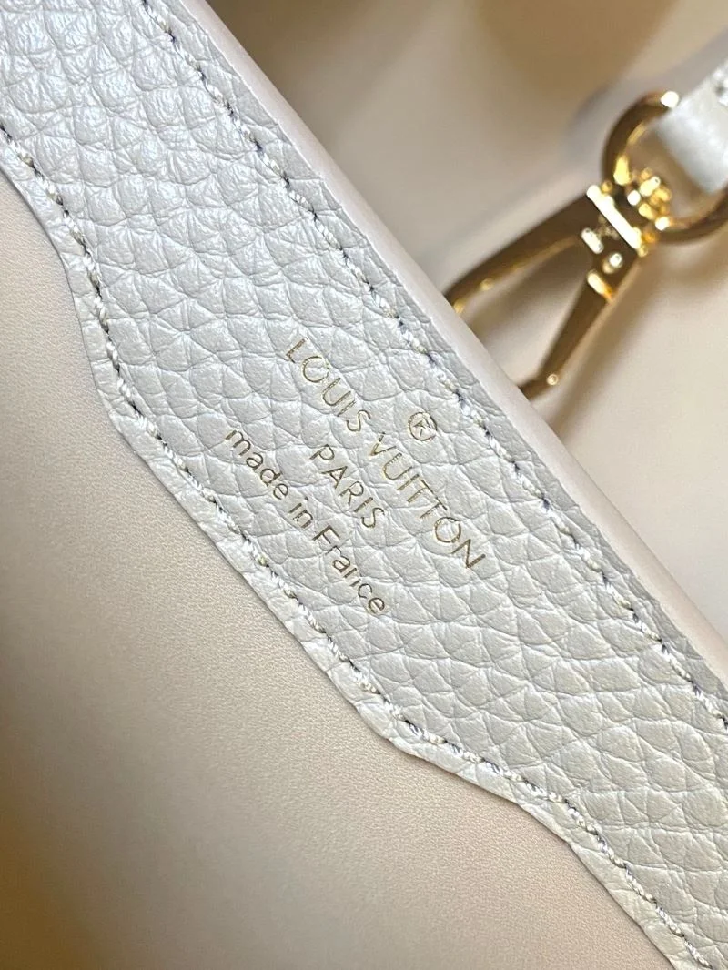 Cut-rate Louis Vuitton Capucines BB Bags