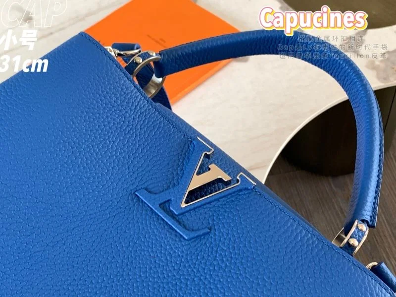 Accurate model Louis Vuitton Capucines BB Bags