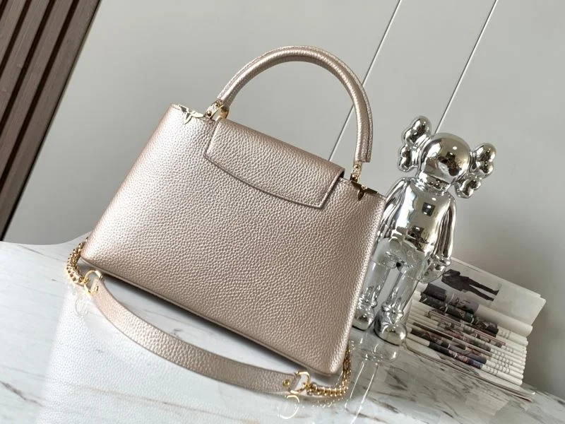 Mirror quality Louis Vuitton Capucines BB Bags