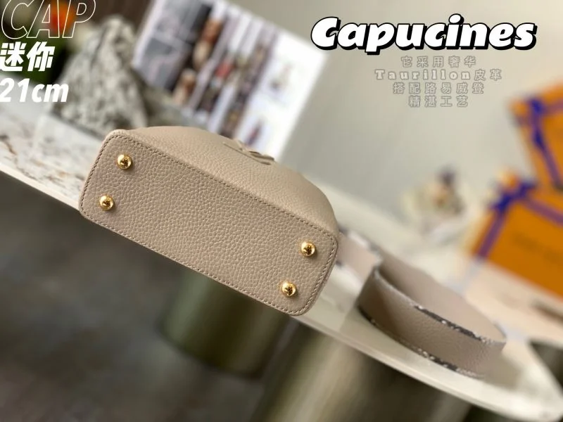 Precise copy Louis Vuitton Capucines BB Bags