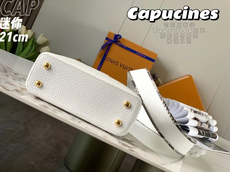Real Louis Vuitton Capucines BB Bags