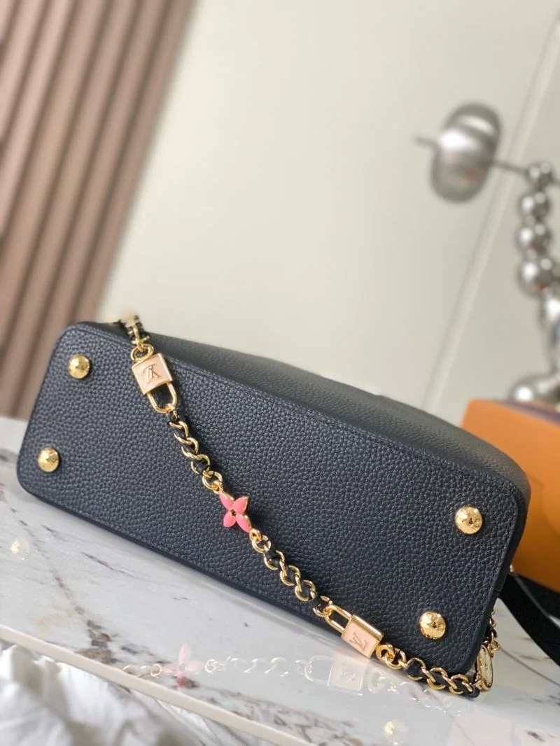Reasonably priced Louis Vuitton Capucines BB Bags