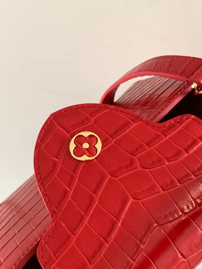 Reasonably priced Louis Vuitton Capucines BB Bags