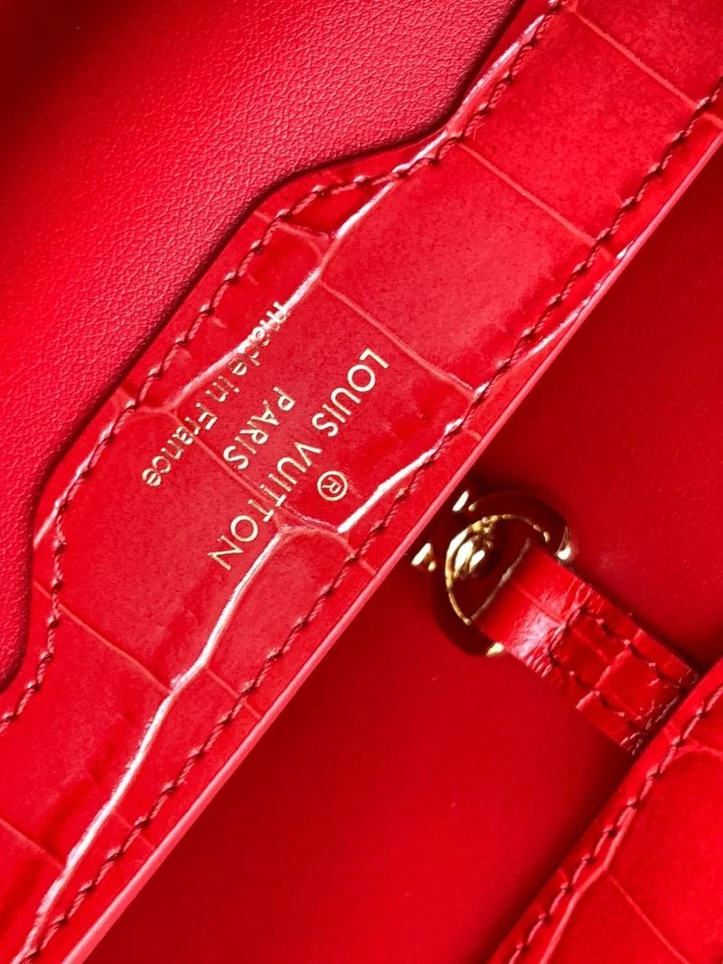 Precise copy Louis Vuitton Capucines BB Bags