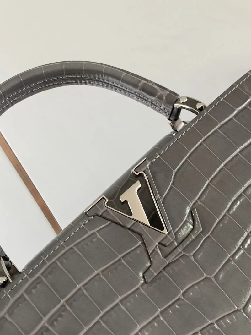 Legit Louis Vuitton Capucines BB Bags