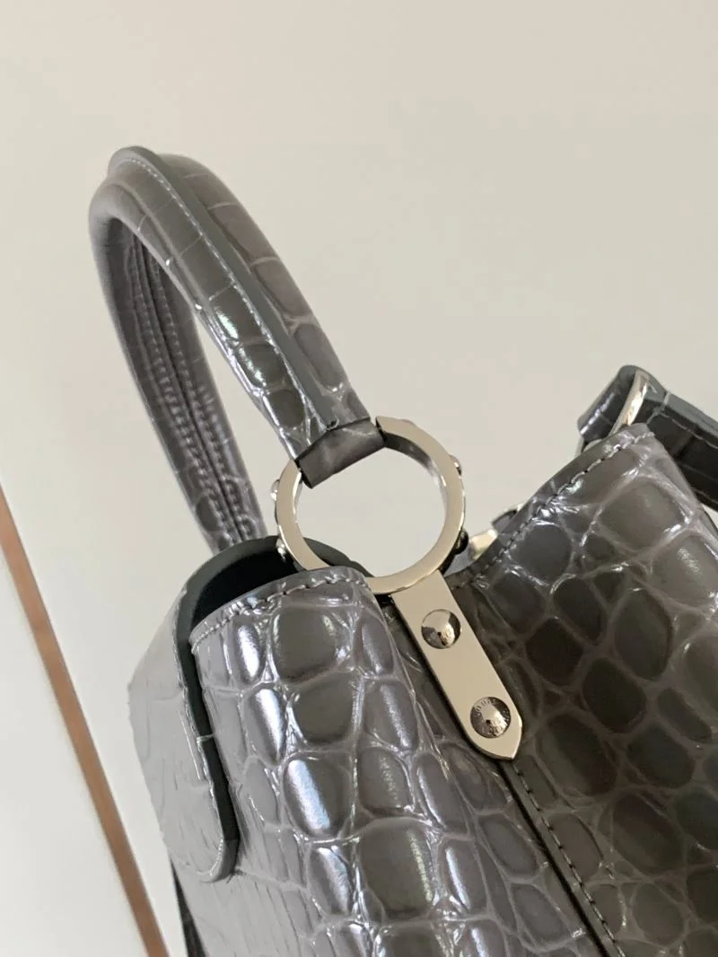 Legit Louis Vuitton Capucines BB Bags