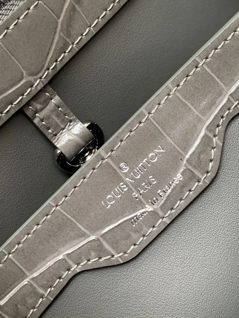 Legit Louis Vuitton Capucines BB Bags