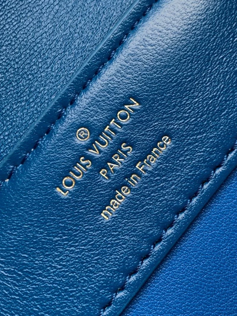 Legit Louis Vuitton Capucines BB Bags