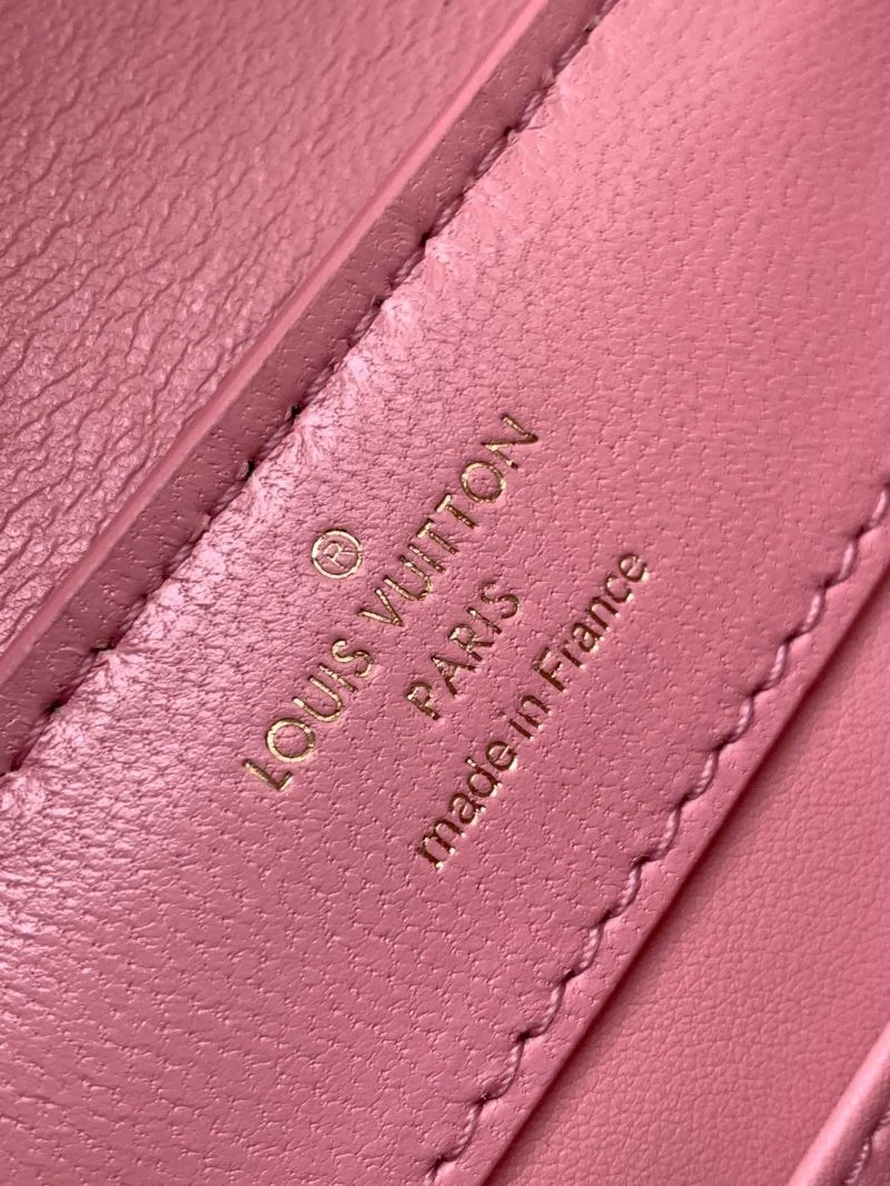 Official Louis Vuitton Capucines BB Bags