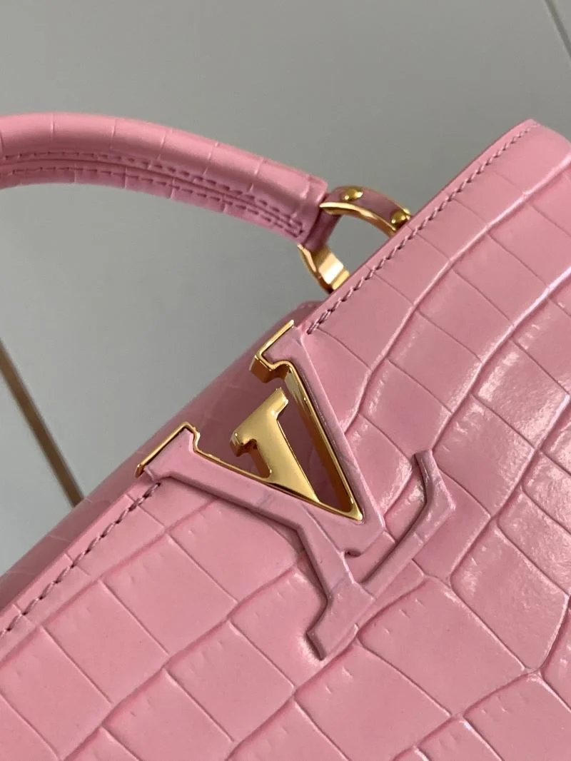 Bargain Louis Vuitton Capucines BB Bags