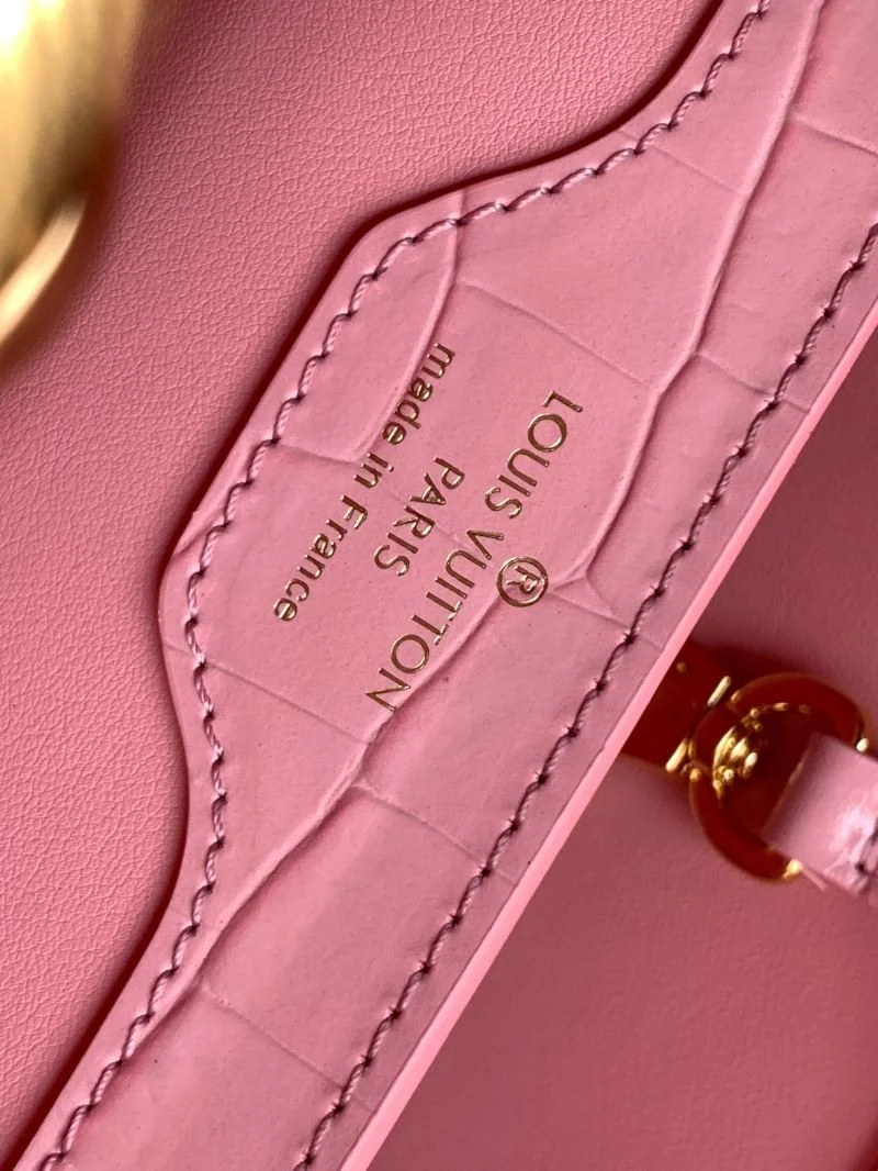 Bargain Louis Vuitton Capucines BB Bags