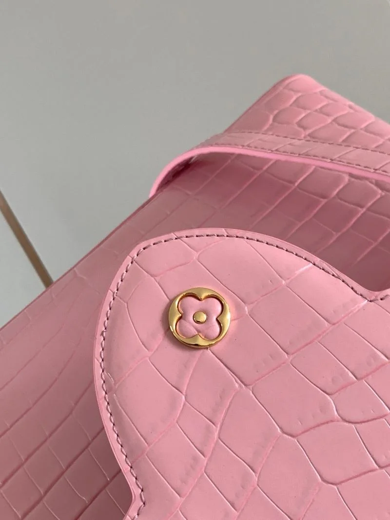 Reasonably priced Louis Vuitton Capucines BB Bags