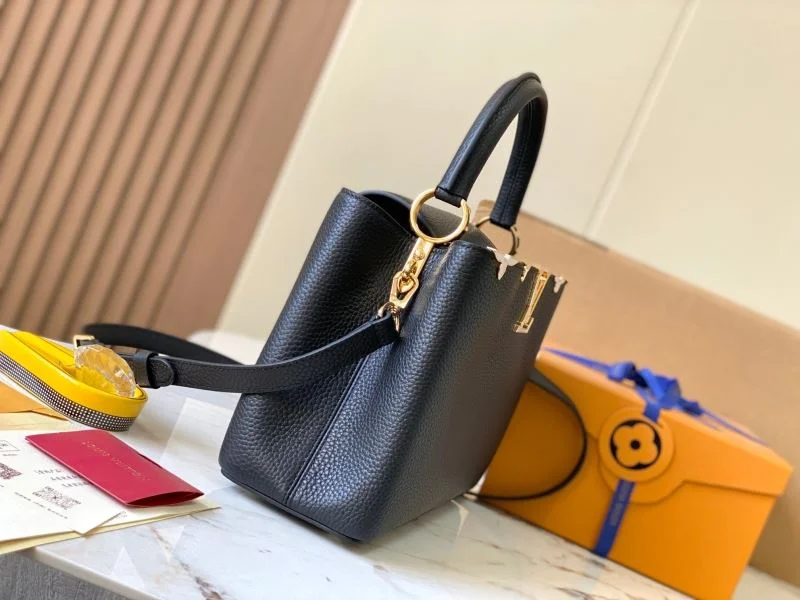 Top match Louis Vuitton Capucines BB Bags