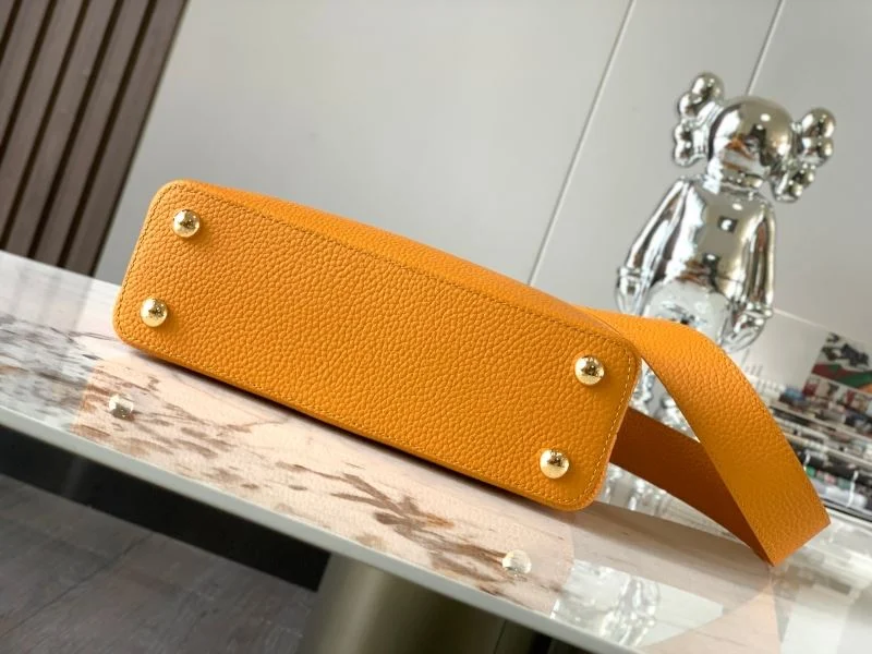Top match Louis Vuitton Capucines BB Bags
