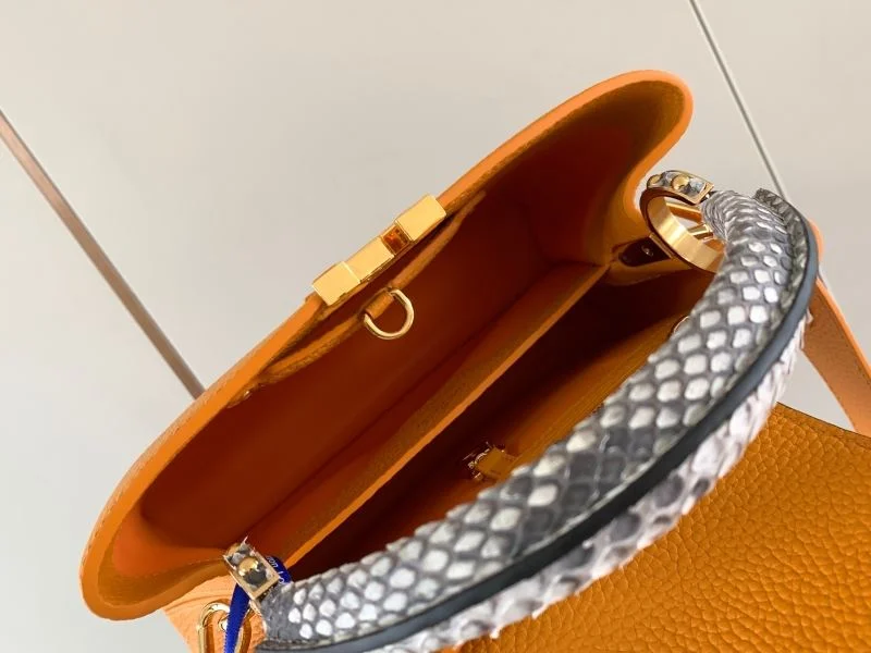 Top match Louis Vuitton Capucines BB Bags