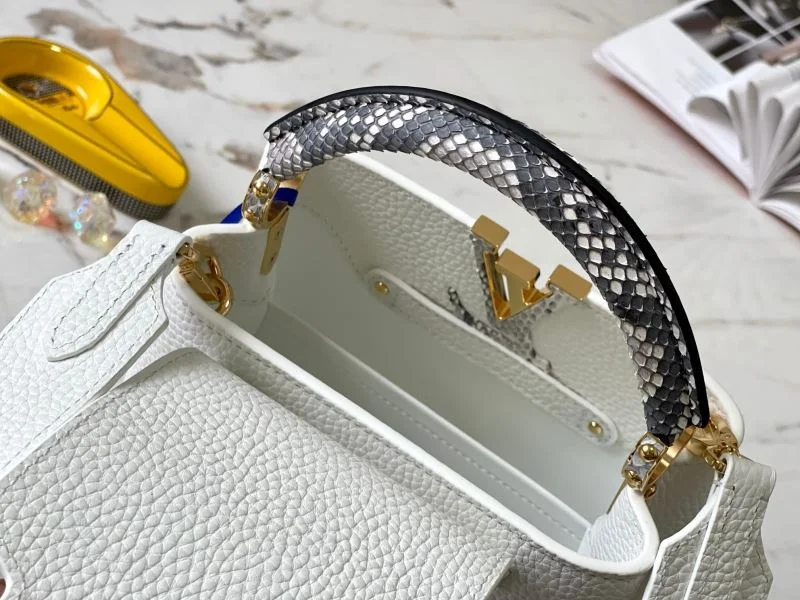 Precise copy Louis Vuitton Capucines BB Bags