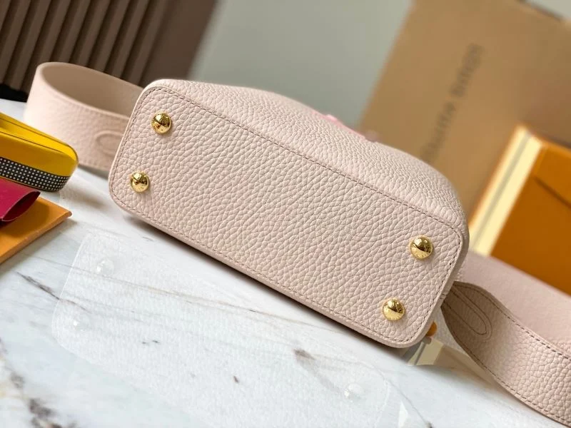 Low-cost Louis Vuitton Capucines BB Bags