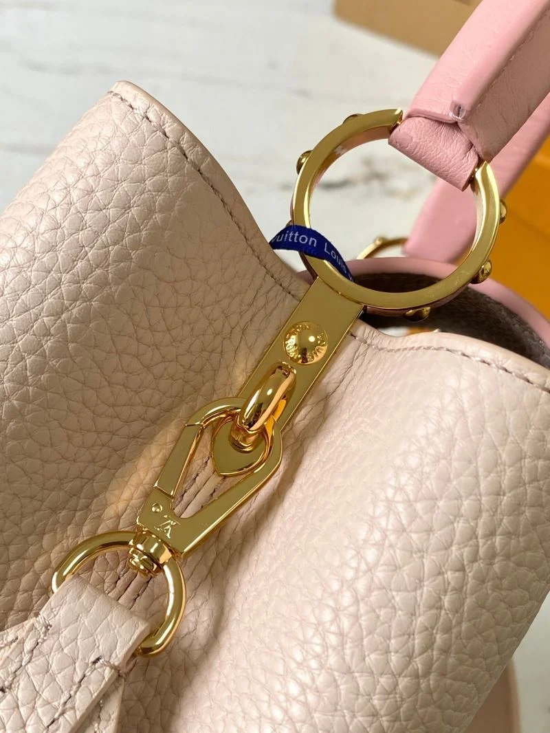 Exact replica Louis Vuitton Capucines BB Bags
