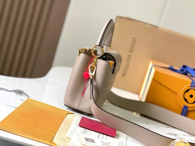 Precise copy Louis Vuitton Capucines BB Bags