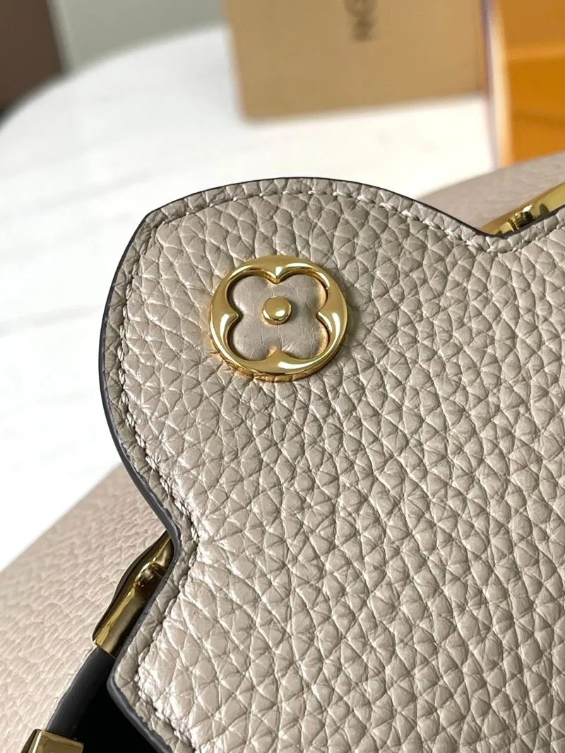 Precise copy Louis Vuitton Capucines BB Bags