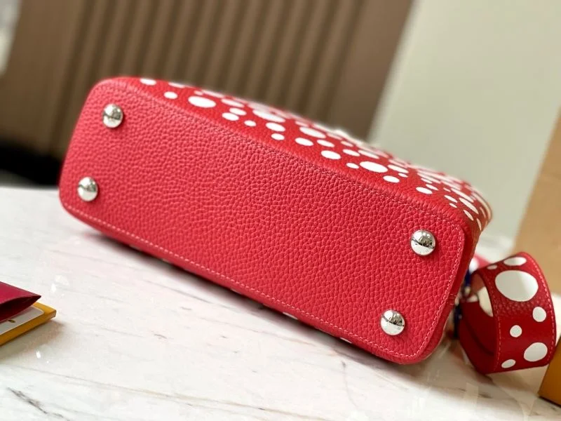 Perfect replica Louis Vuitton Capucines BB Bags