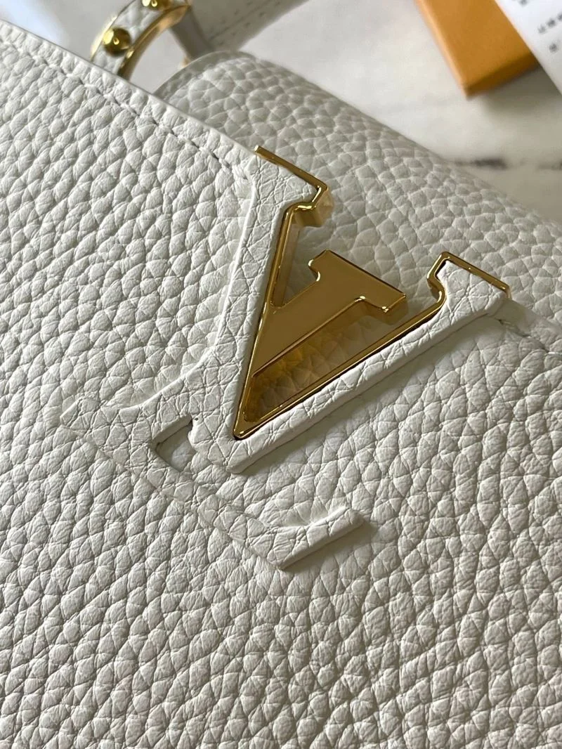 High accuracy Louis Vuitton Capucines BB Bags