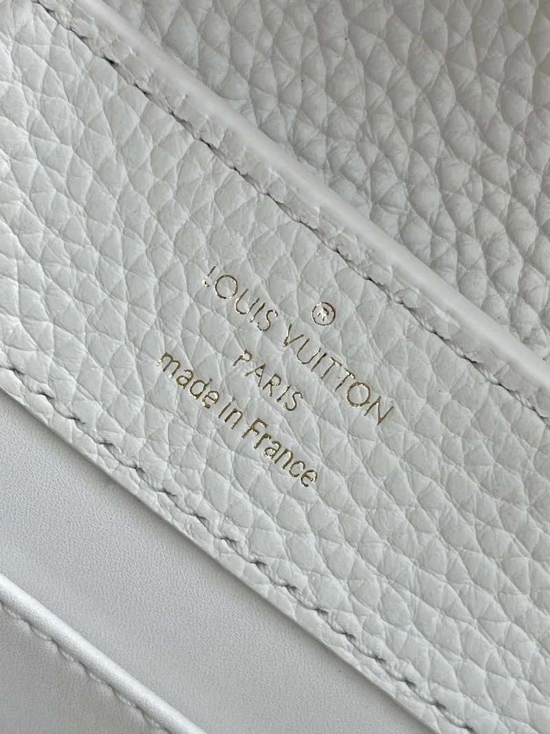 High accuracy Louis Vuitton Capucines BB Bags