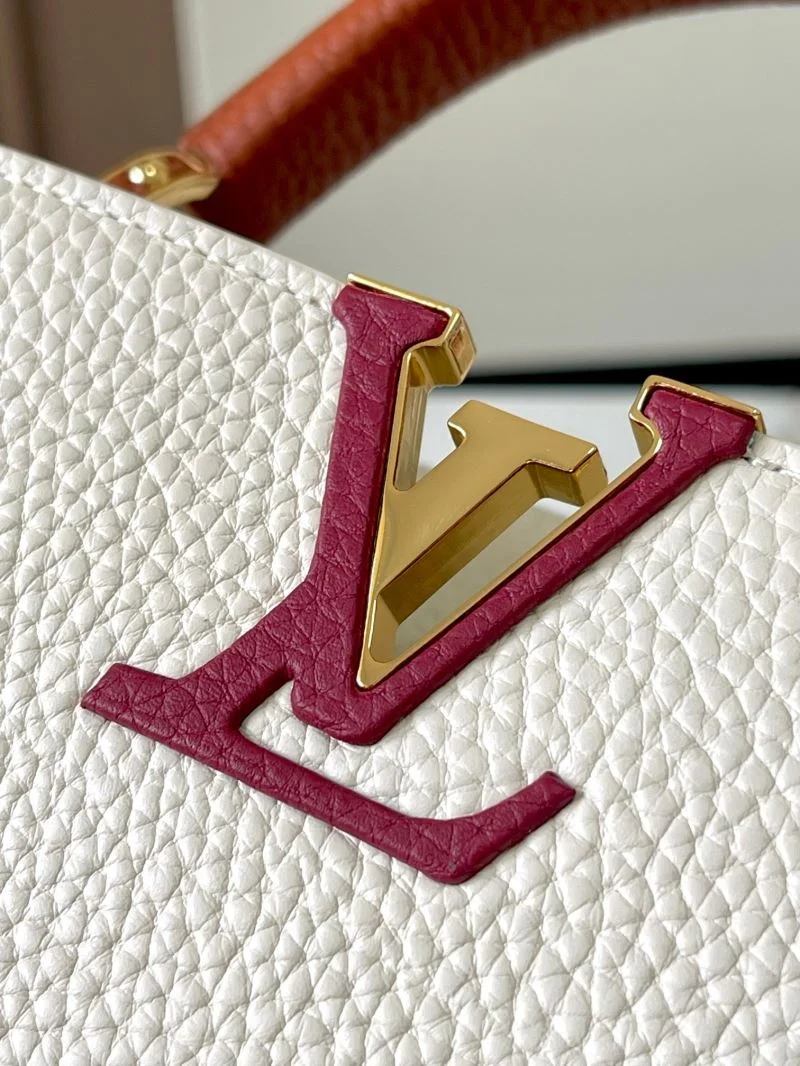 Top mirror Louis Vuitton Capucines BB Bags