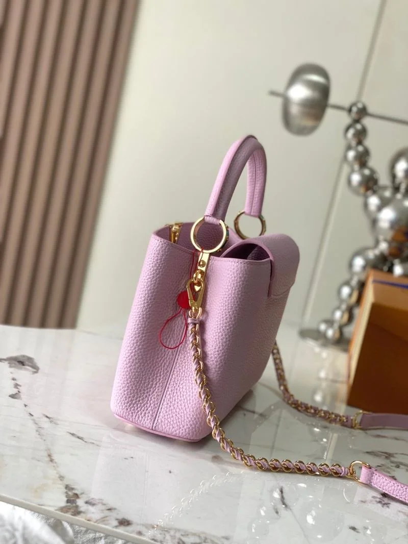Top mirror Louis Vuitton Capucines BB Bags