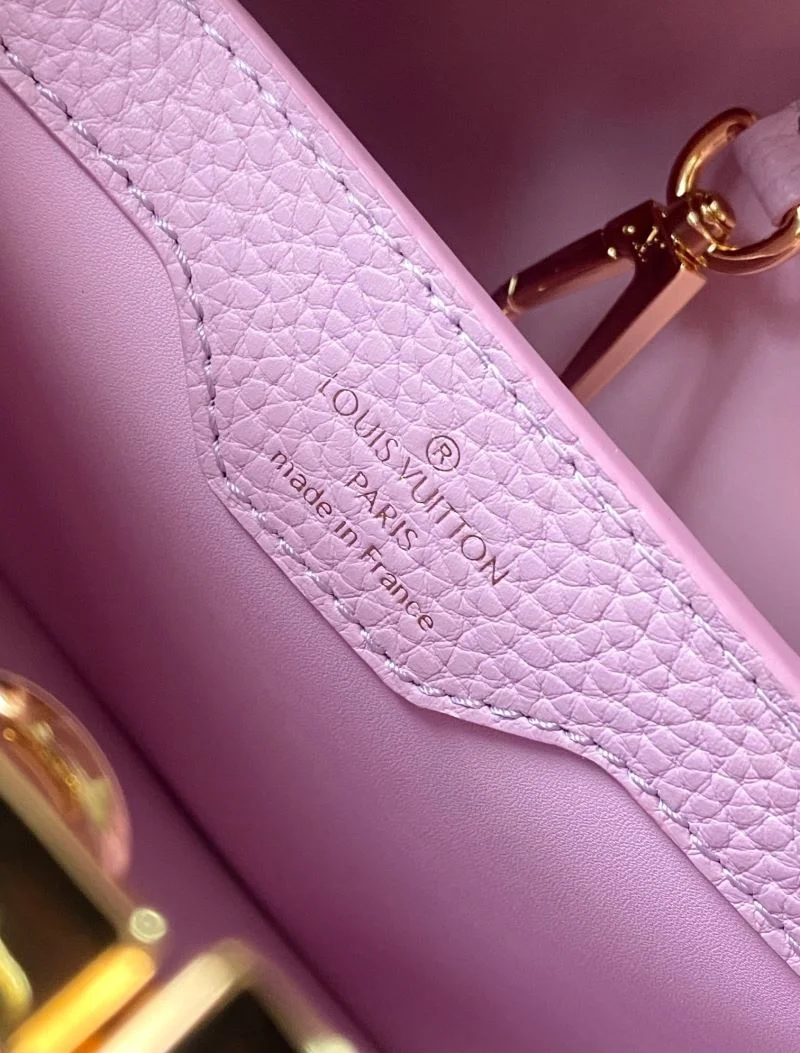 Top mirror Louis Vuitton Capucines BB Bags