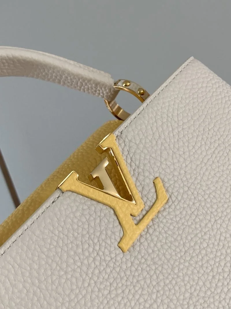 Top match Louis Vuitton Capucines BB Bags