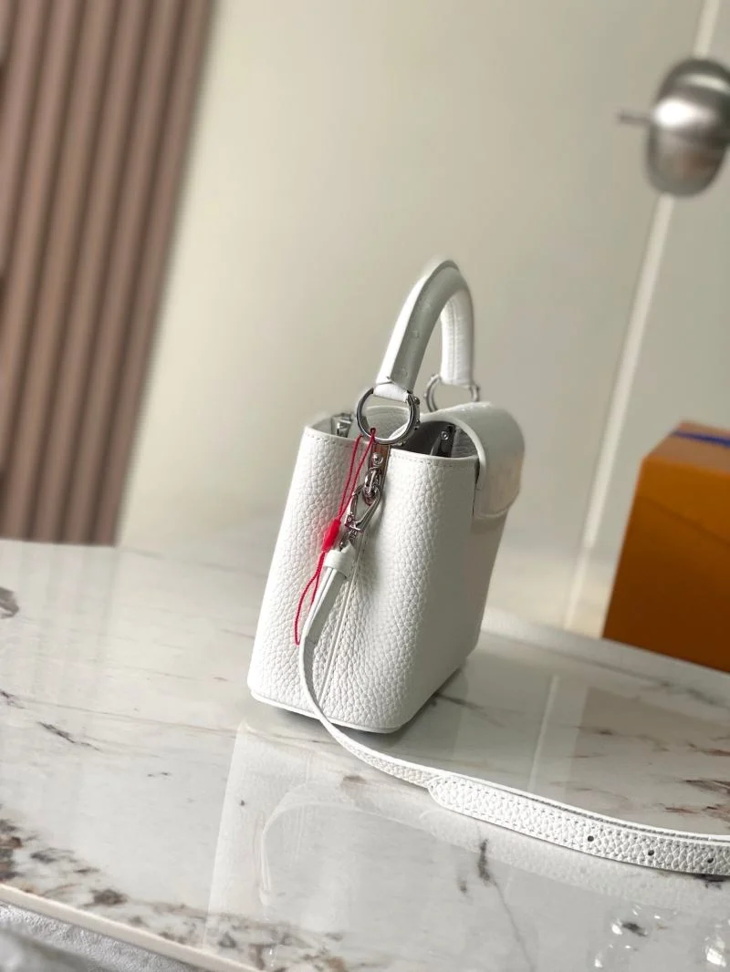 1:1 copy Louis Vuitton Capucines BB Bags