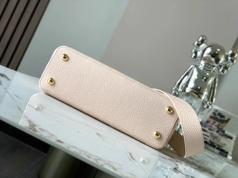 Brand-original Louis Vuitton Capucines BB Bags