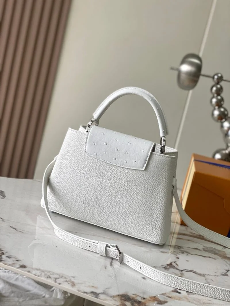 Cut-rate Louis Vuitton Capucines BB Bags