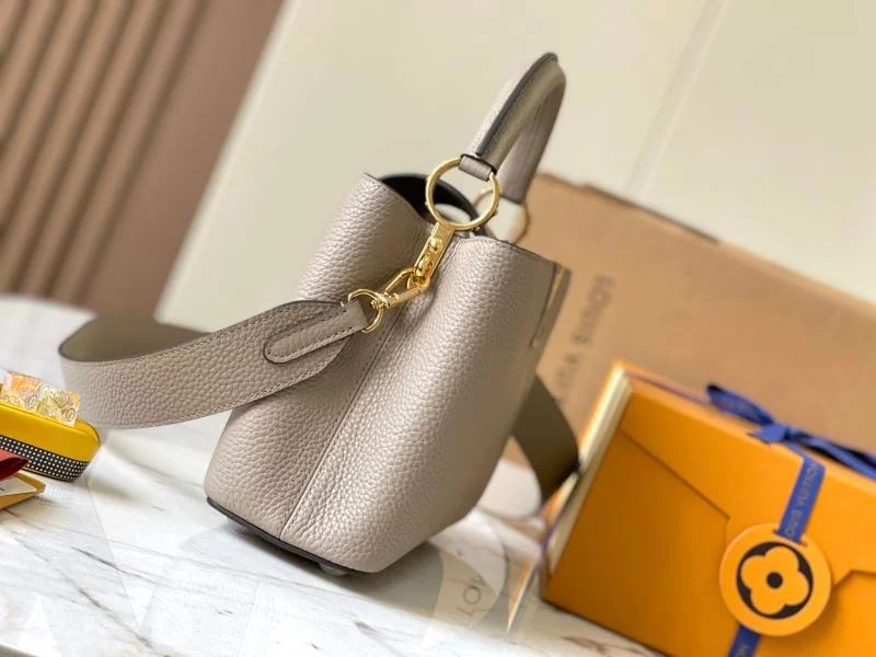 Bargain Louis Vuitton Capucines BB Bags