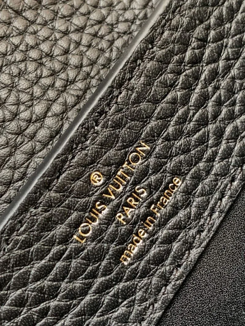Top match Louis Vuitton Capucines BB Bags