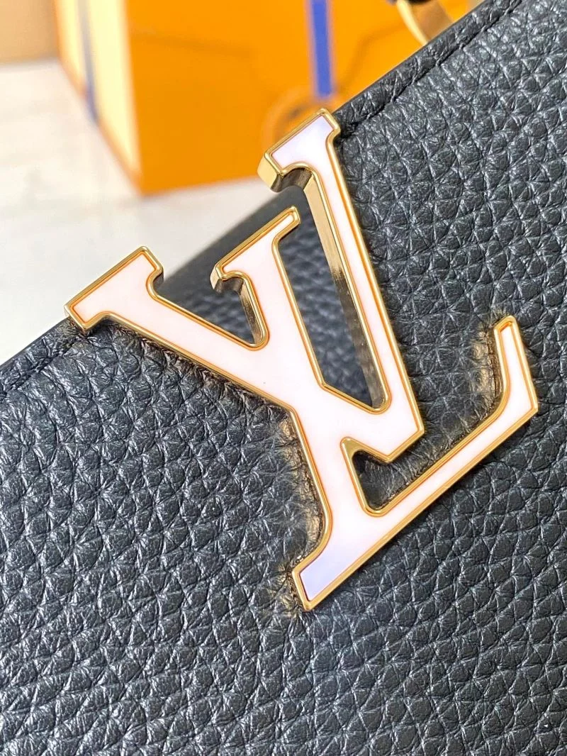 Affordable Louis Vuitton Capucines BB Bags
