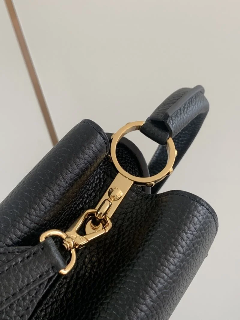 High fidelity Louis Vuitton Capucines BB Bags