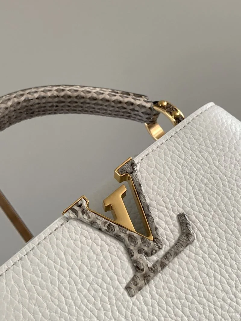 High accuracy Louis Vuitton Capucines BB Bags