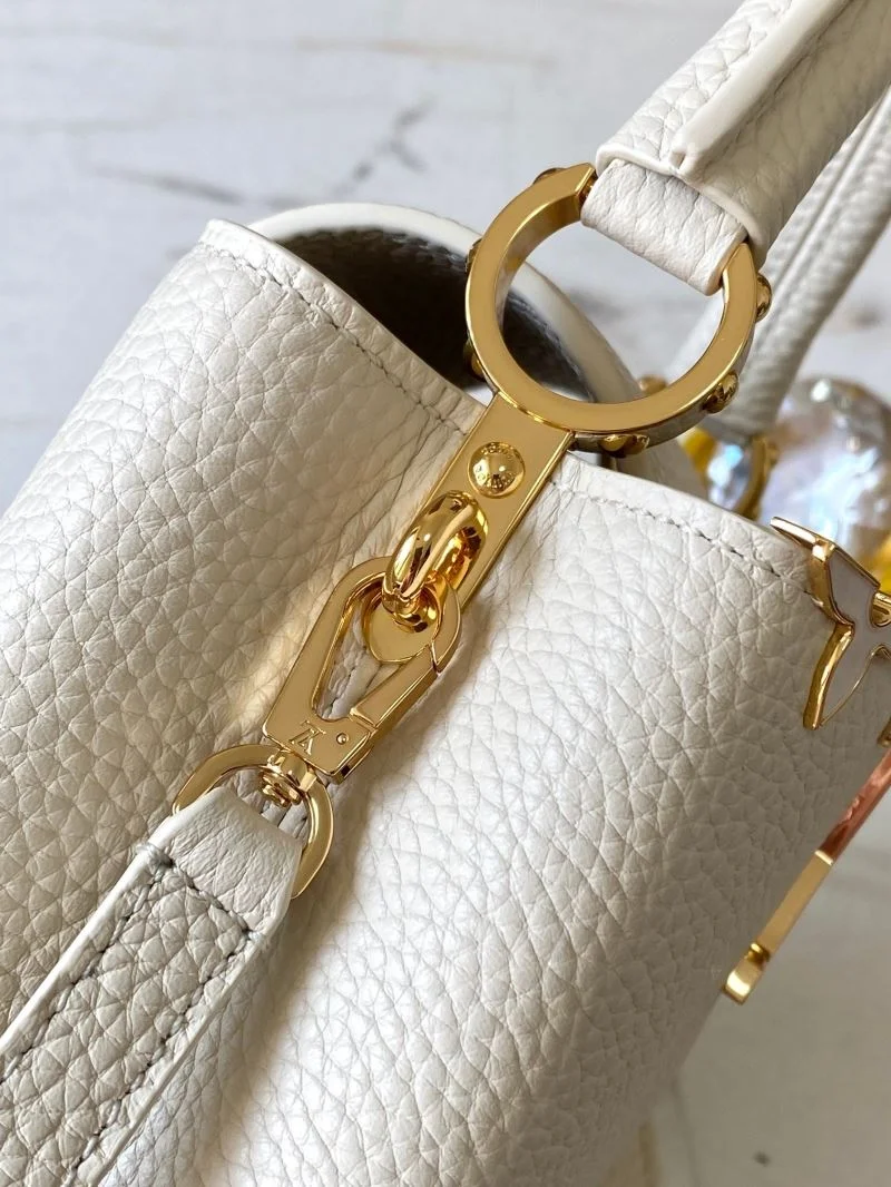 Affordable Louis Vuitton Capucines BB Bags
