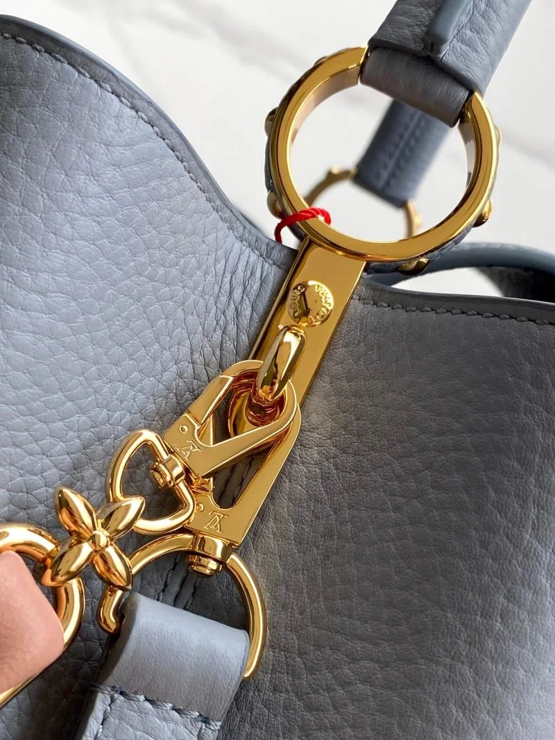 Reasonably priced Louis Vuitton Capucines BB Bags
