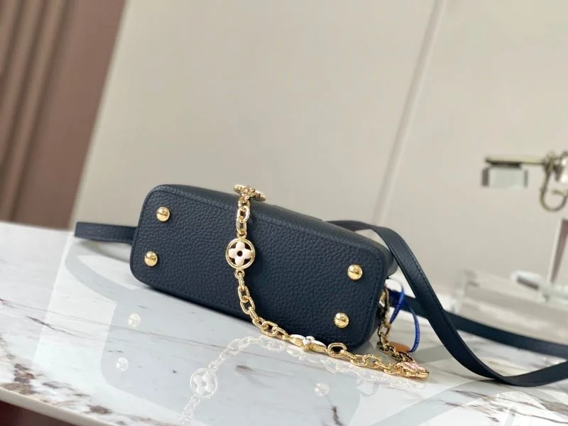 Bargain Louis Vuitton Capucines BB Bags