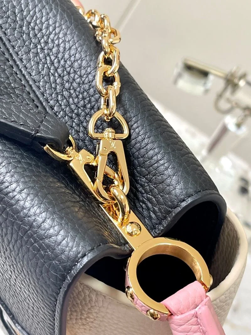 Bargain Louis Vuitton Capucines BB Bags