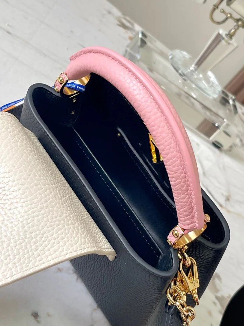 Bargain Louis Vuitton Capucines BB Bags