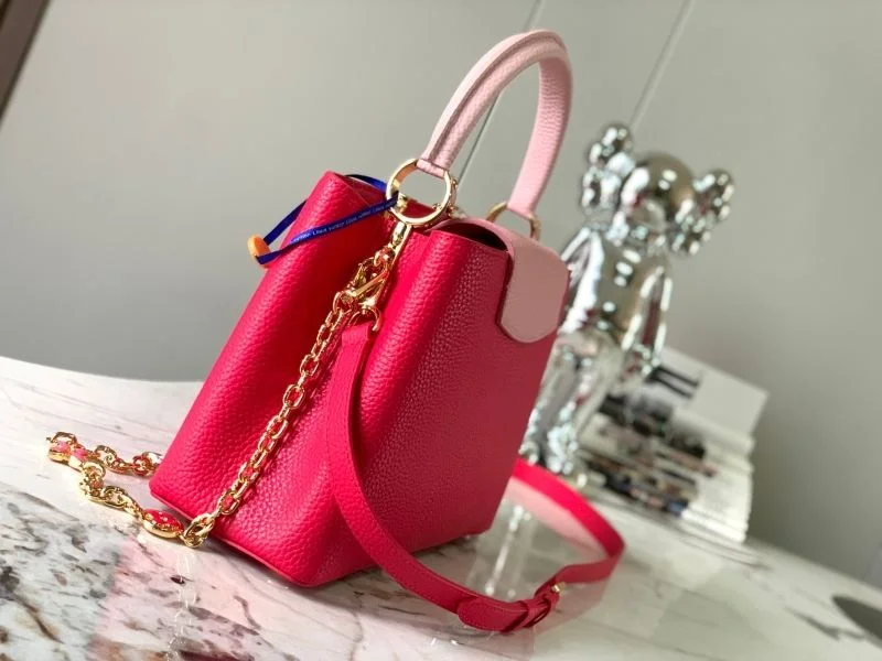 Top mirror Louis Vuitton Capucines BB Bags