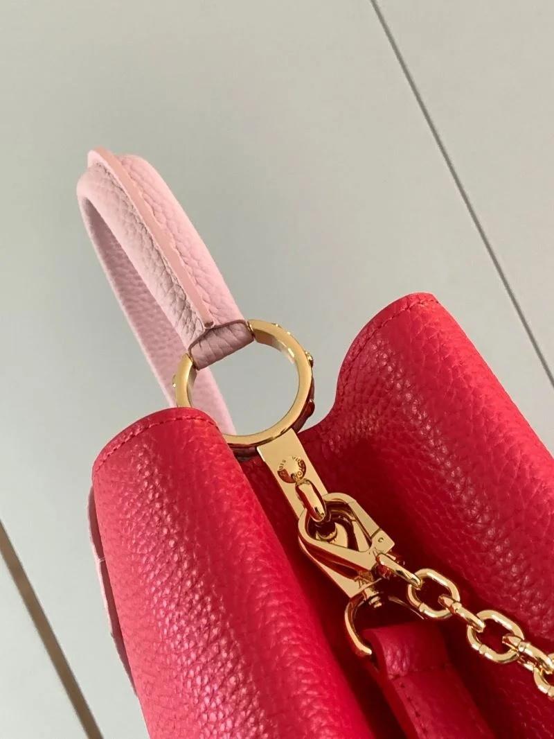 Top mirror Louis Vuitton Capucines BB Bags