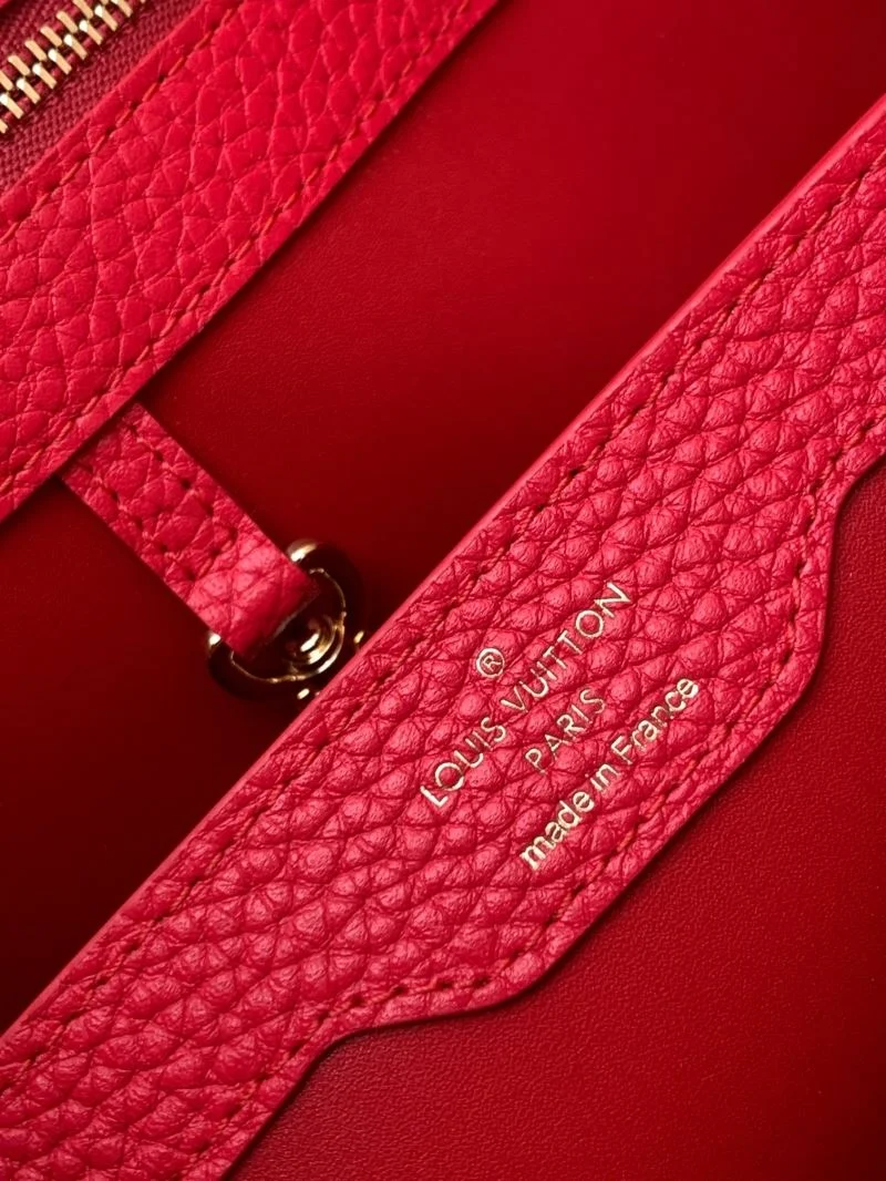 Top mirror Louis Vuitton Capucines BB Bags