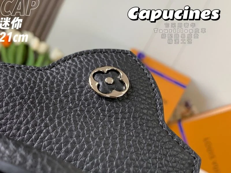 Brand-original Louis Vuitton Capucines BB Bags