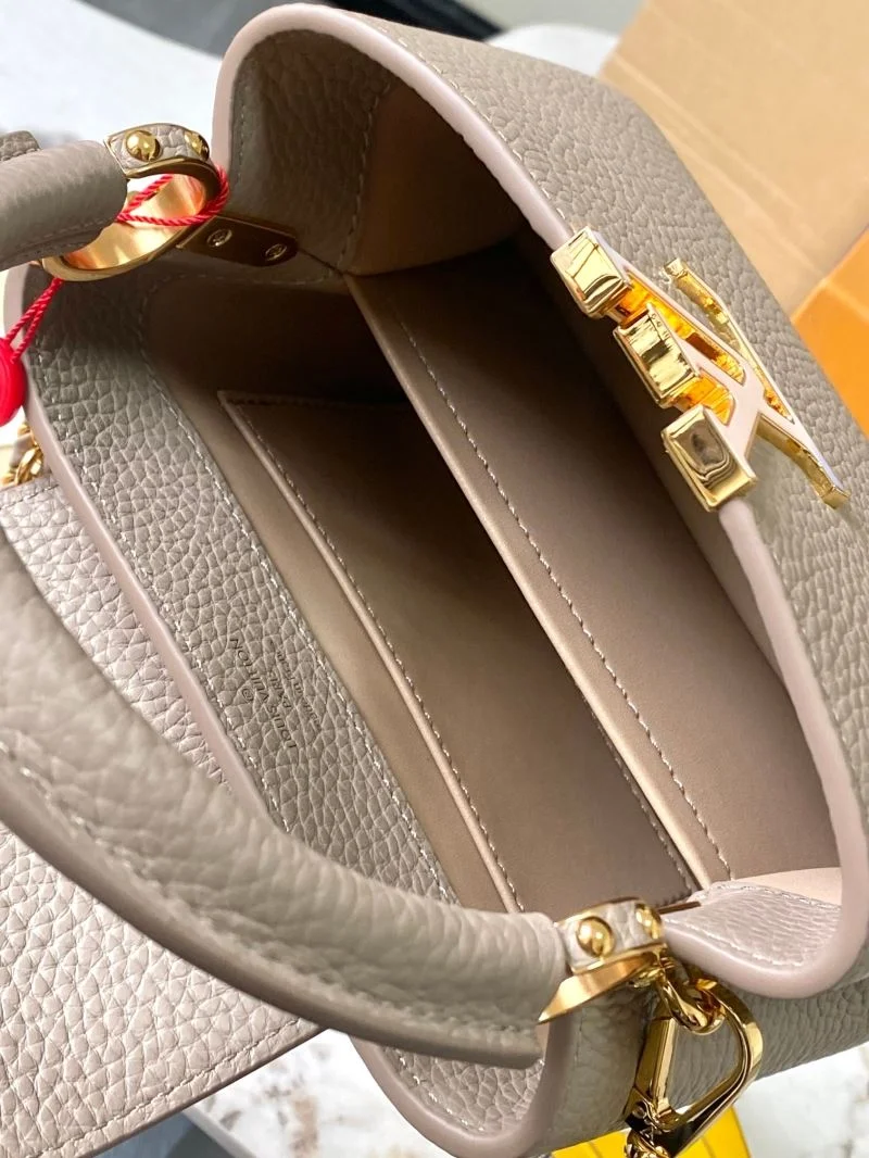 Cut-rate Louis Vuitton Capucines BB Bags